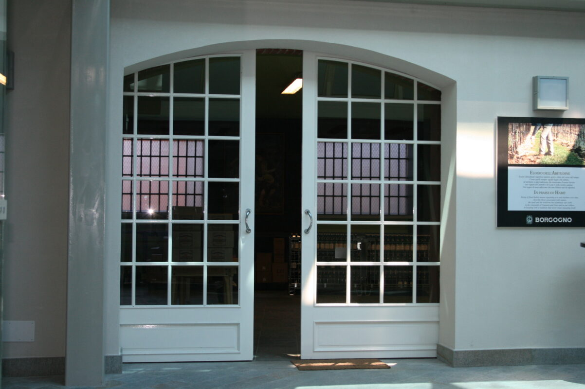 Perché scegliere un'apertura scorrevole? | DocLegno Serramenti su ...